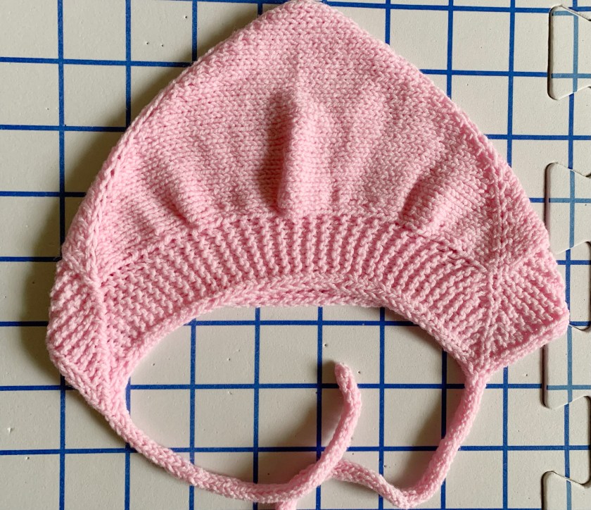 Knitting the “Beloved” Baby Bonnet – New England's Narrow Road